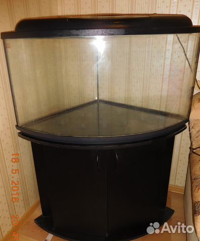 Продам аквариум угловой 200 л диарама